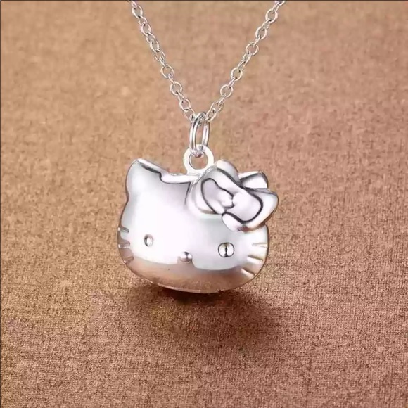 Hello Kitty | Jewelry | Hello Kitty Locket | Poshmark